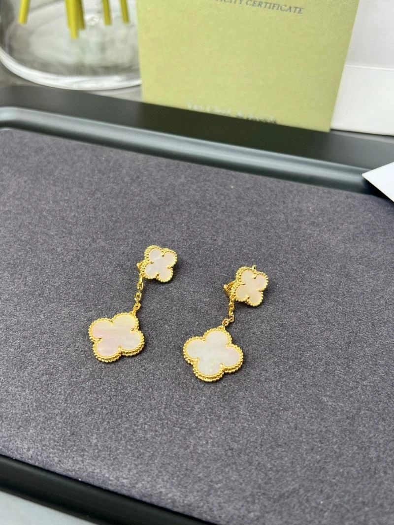 Cut-rate Vca Earrings