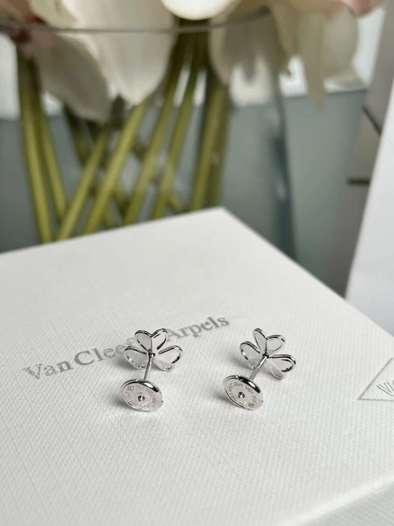 Economical Vca Earrings