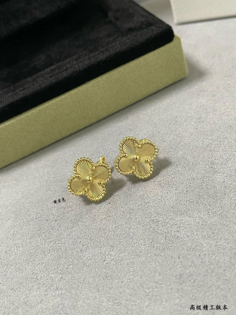 Budget-friendly Vca Earrings