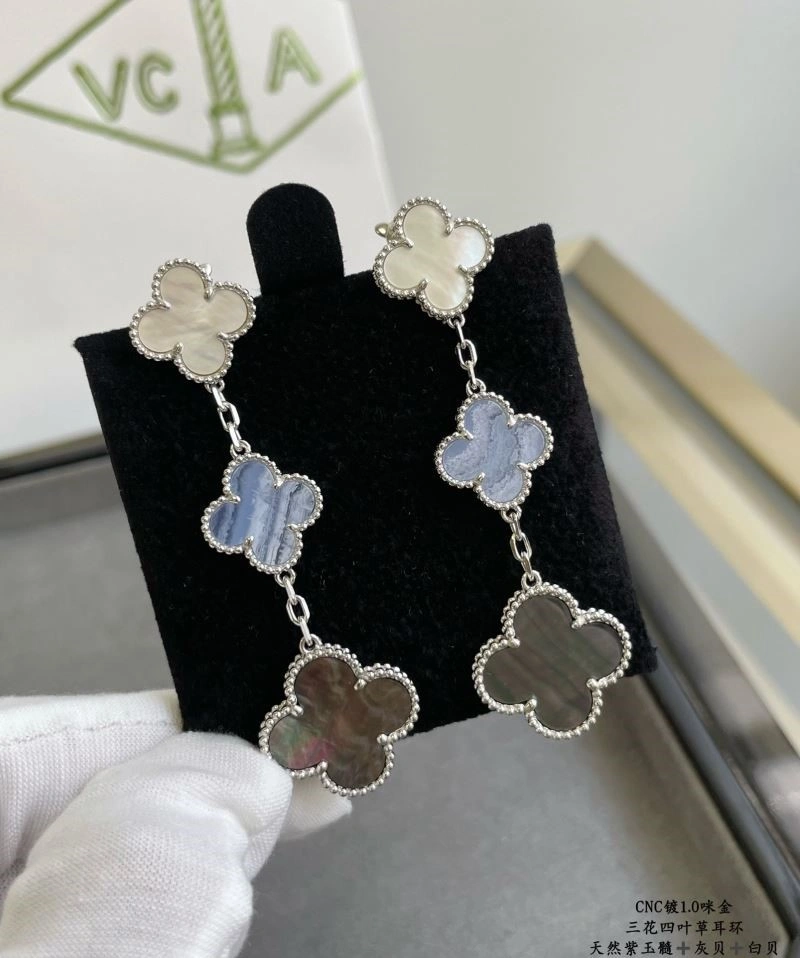 Legit Vca Earrings