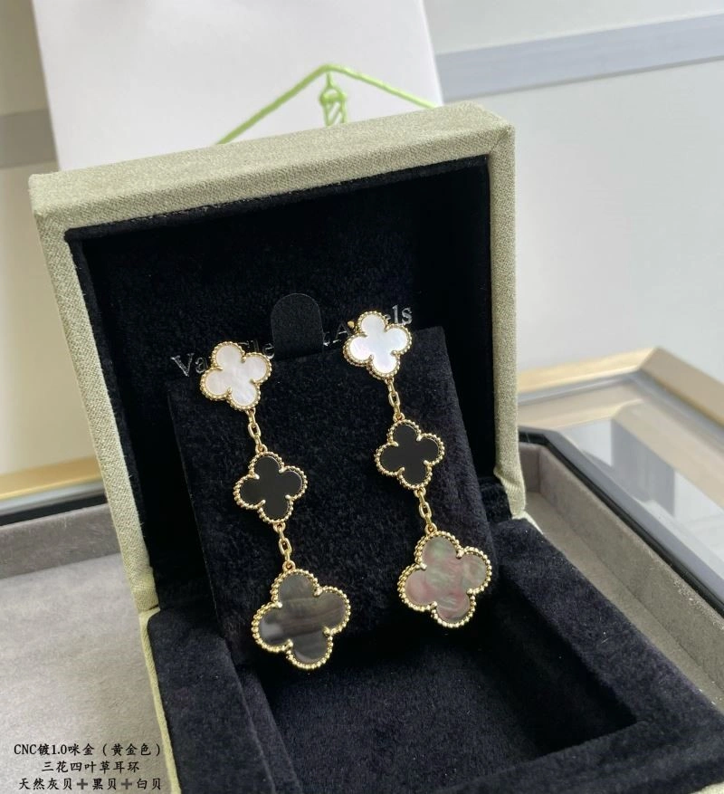 Low-cost Vca Earrings