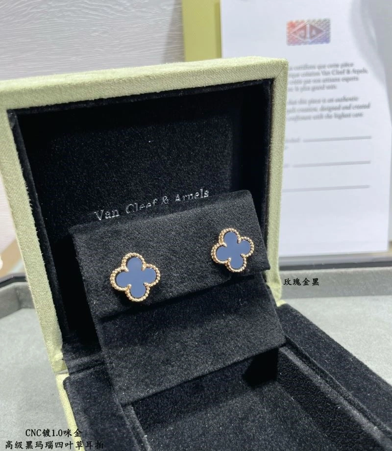 OEM Vca Earrings