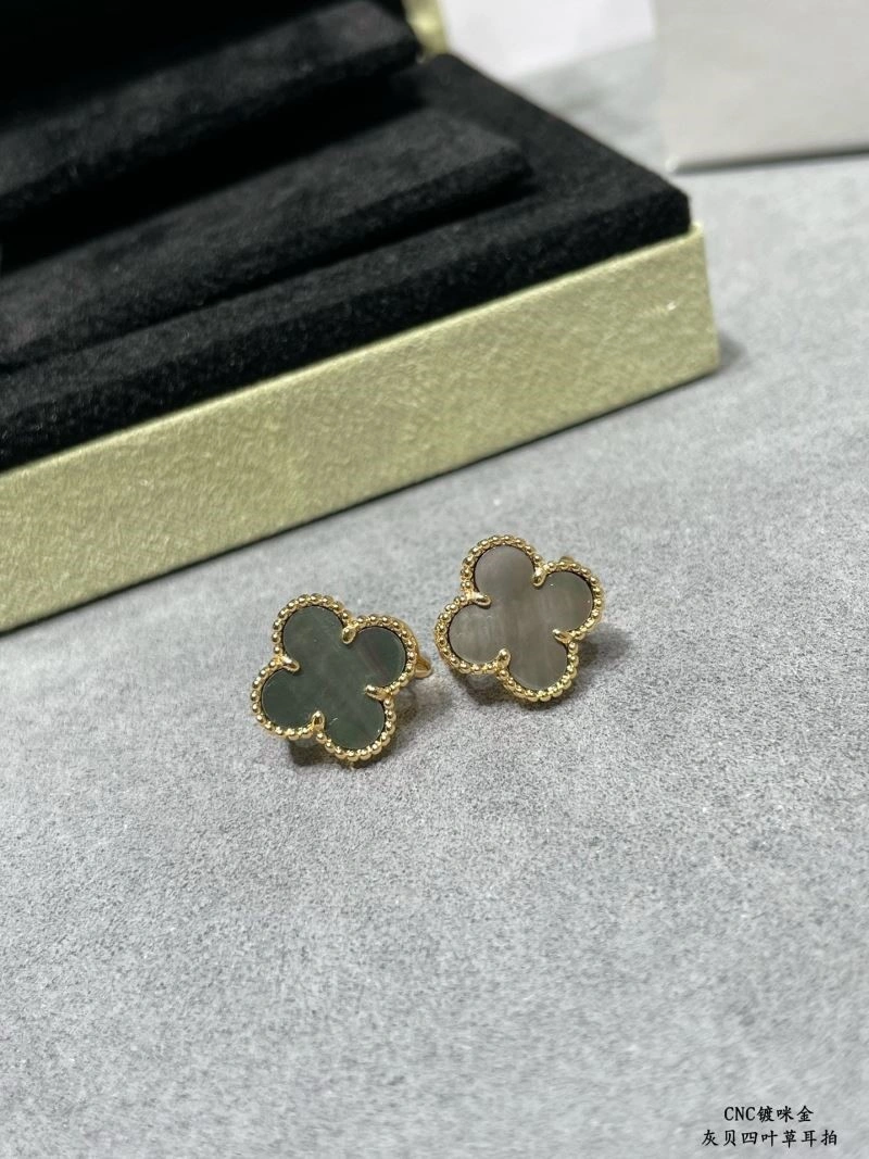 Genuine Vca Earrings