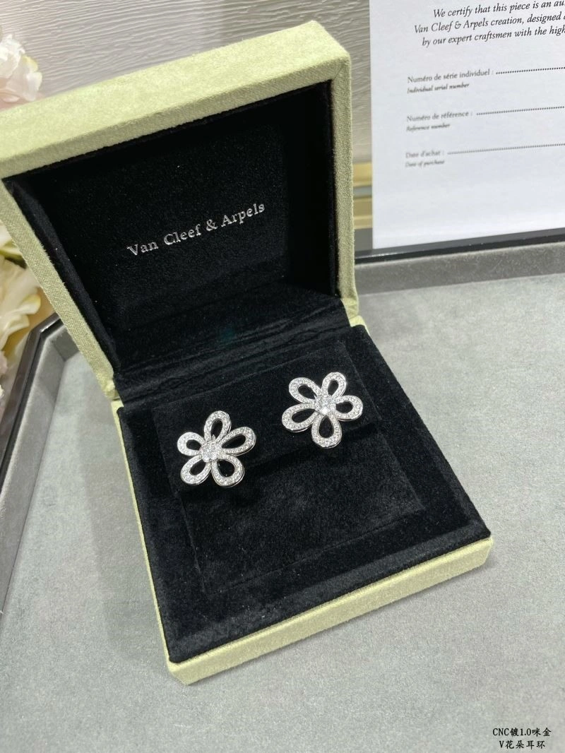 Top mirror Vca Earrings