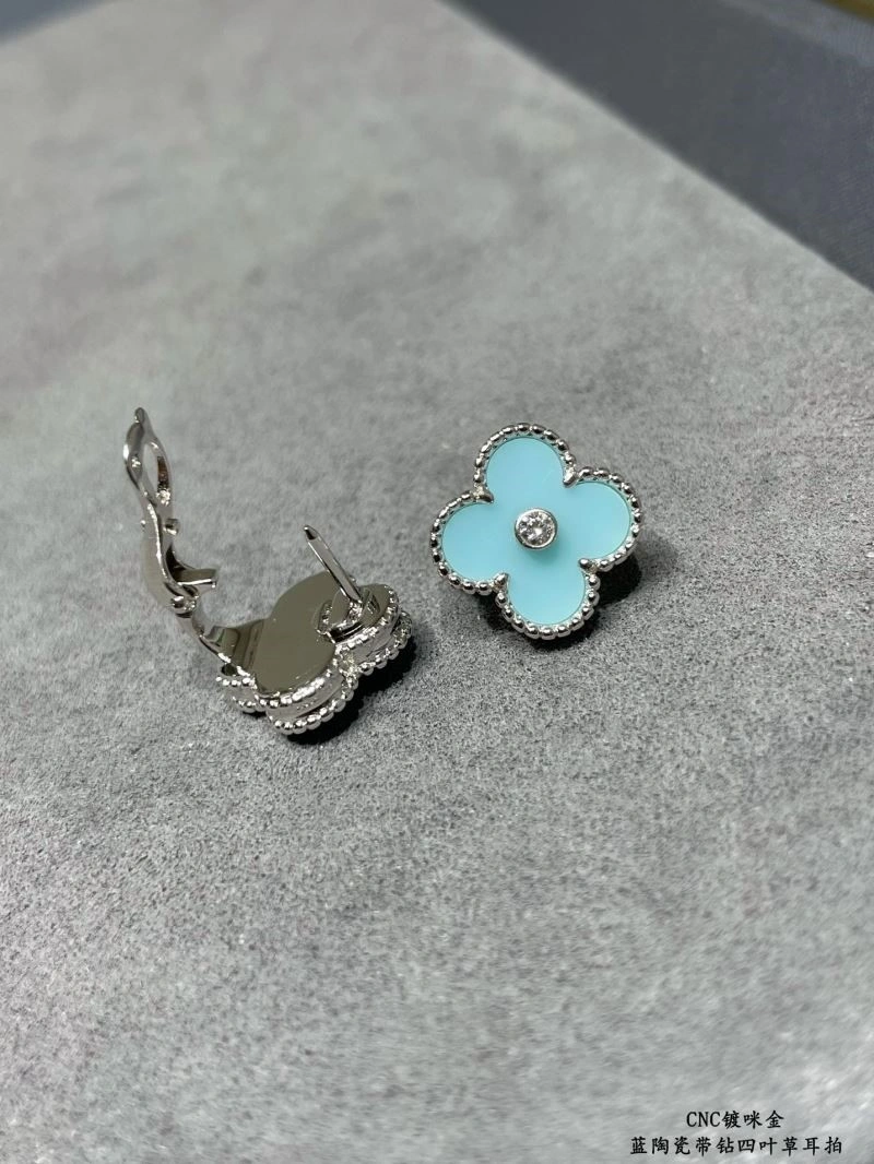 High accuracy Vca Earrings
