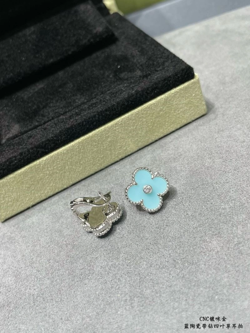 High accuracy Vca Earrings