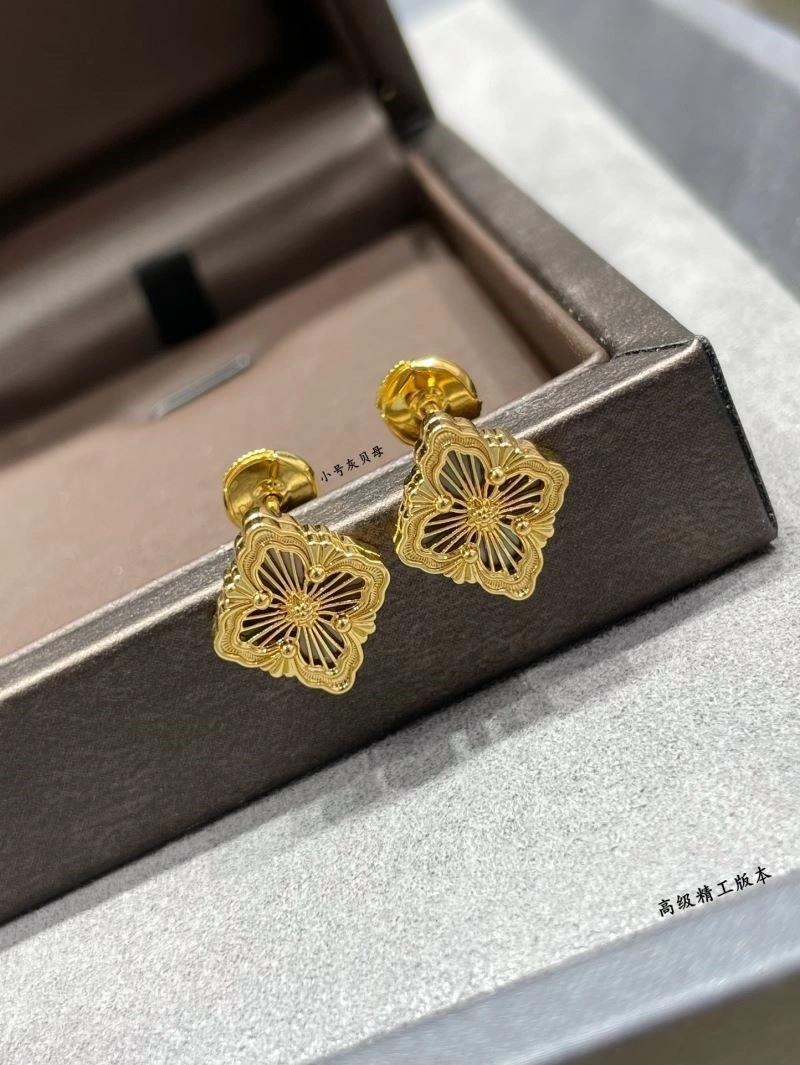 Factory-made Vca Earrings