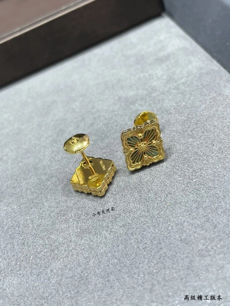 Genuine Vca Earrings