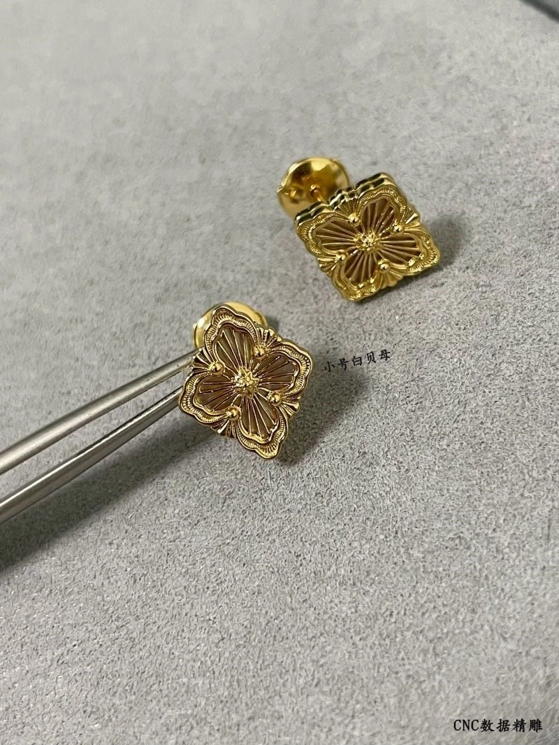 Perfect replica Vca Earrings
