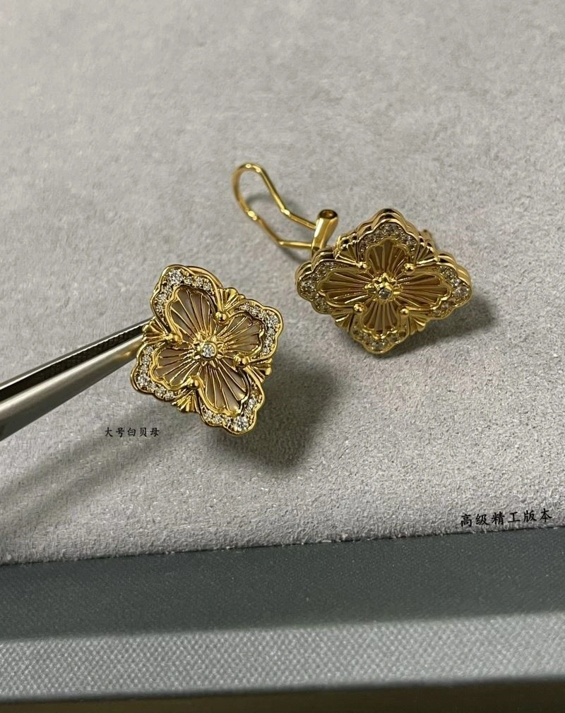 High accuracy Vca Earrings