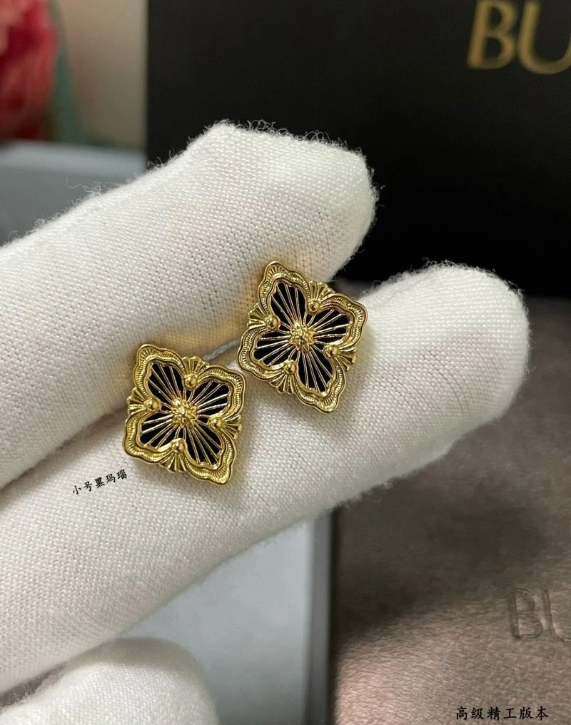 Real Vca Earrings