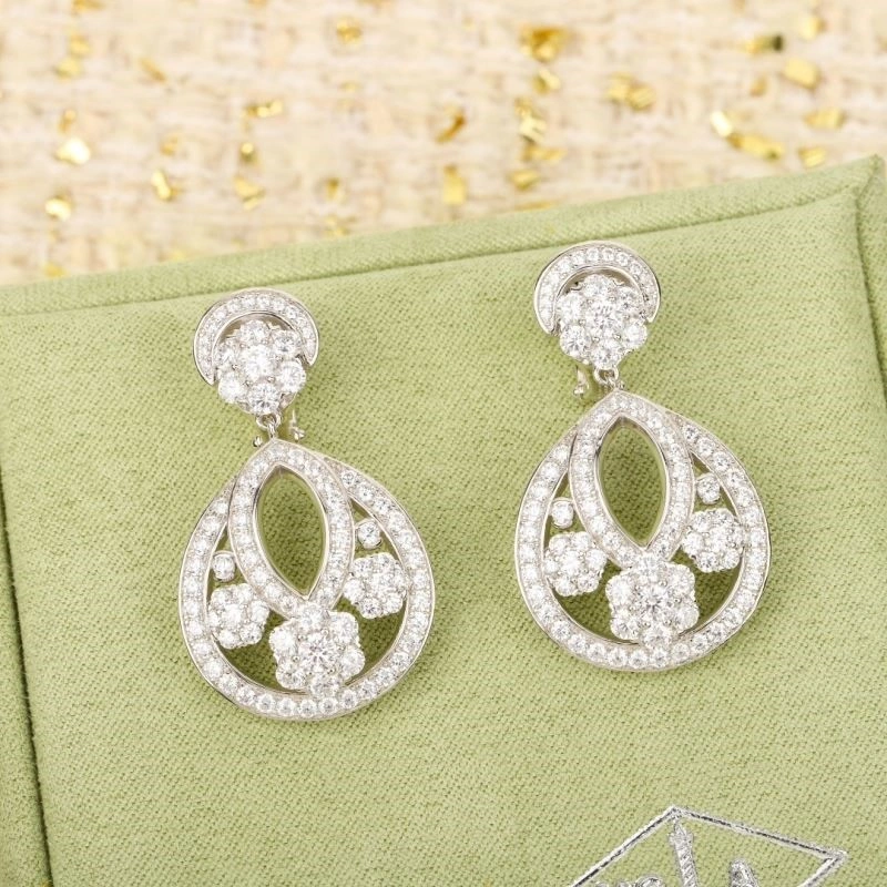Factory-made Vca Earrings