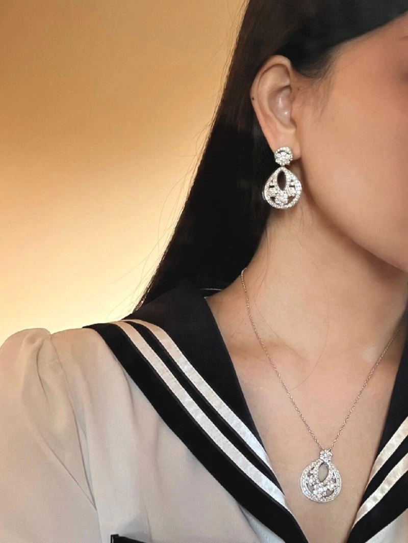 Factory-made Vca Earrings