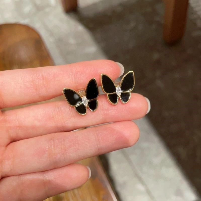 Discounted Vca Earrings