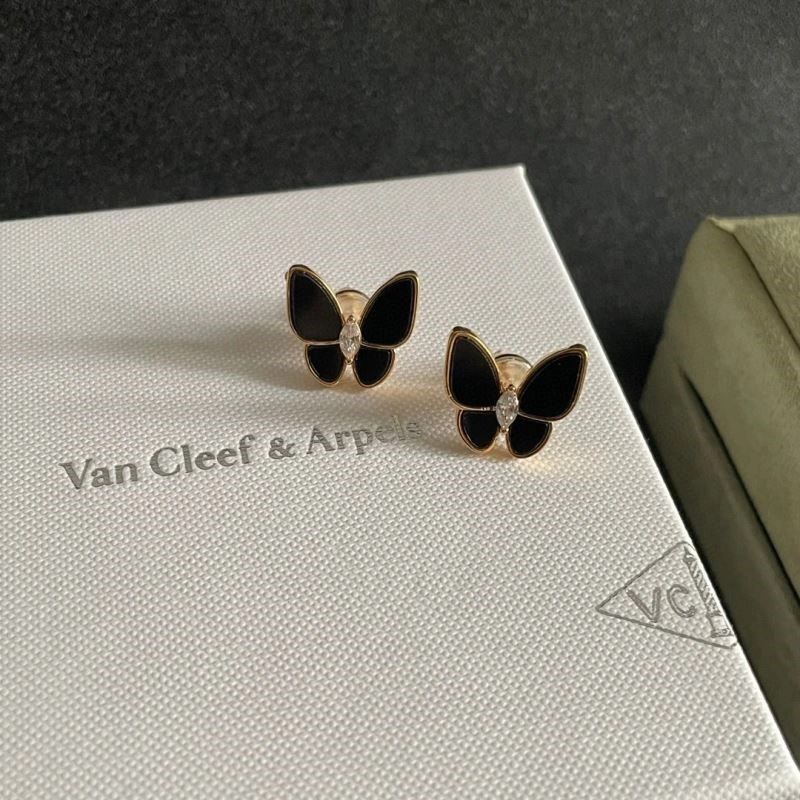 Discounted Vca Earrings