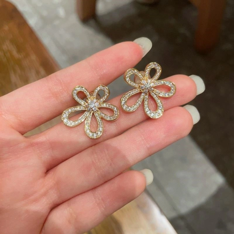 Precise copy Vca Earrings