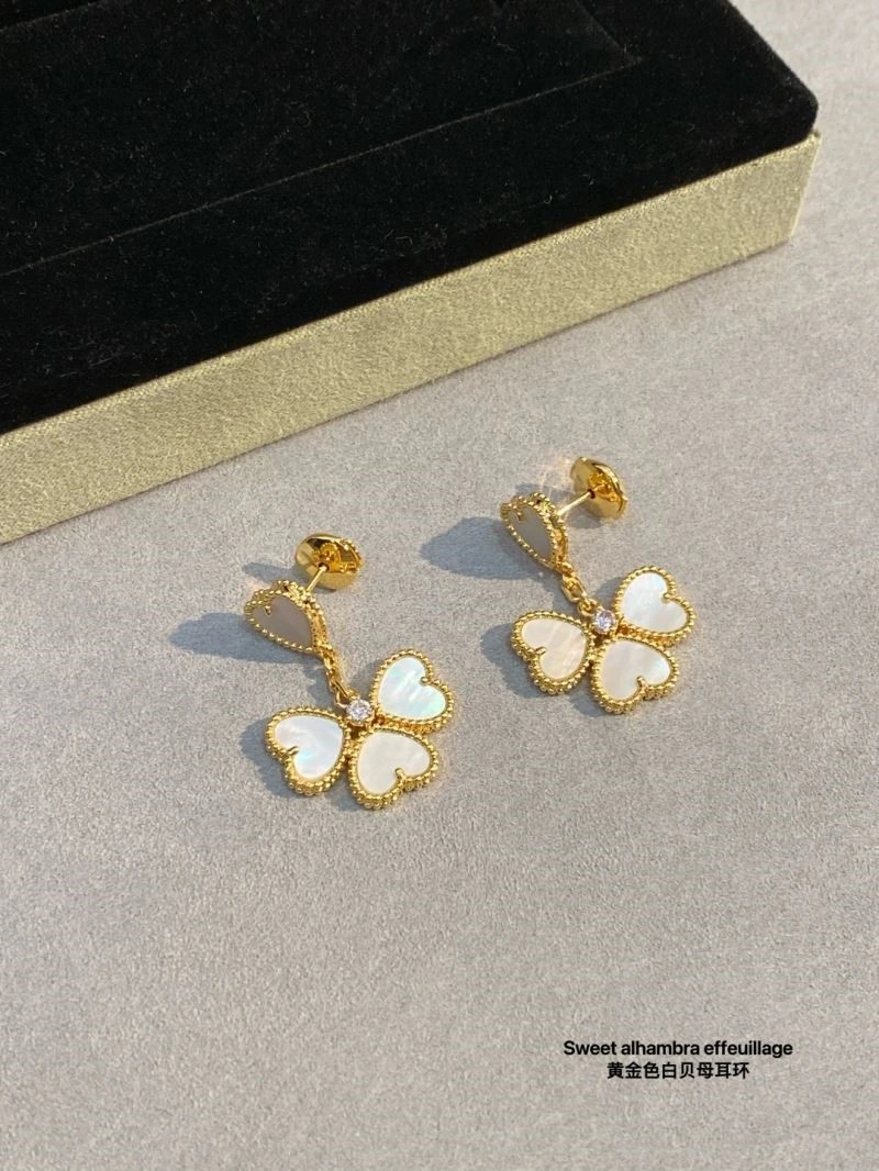 Top match Vca Earrings