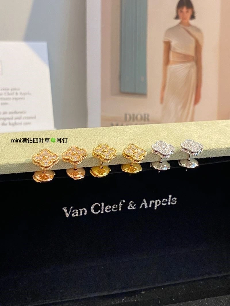 Real Vca Earrings