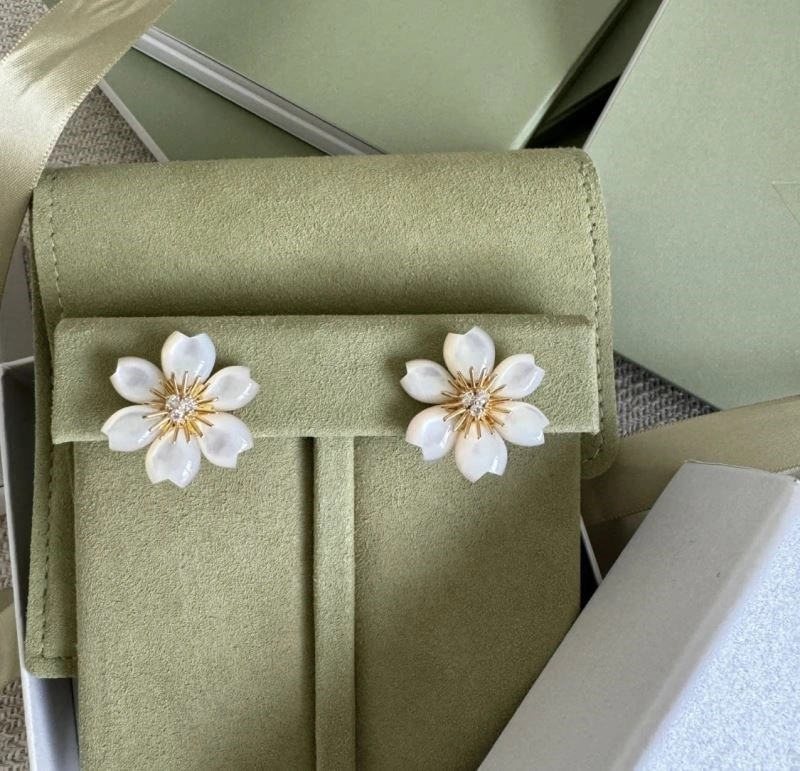 Vca Earrings