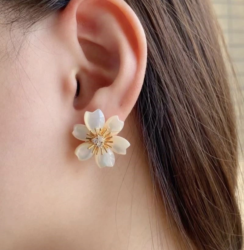 Affordable Vca Earrings