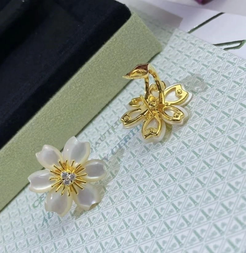 Affordable Vca Earrings