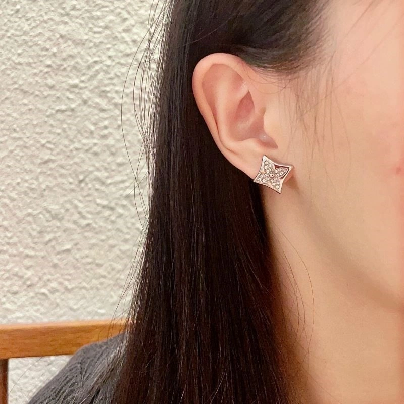Official Vca Earrings