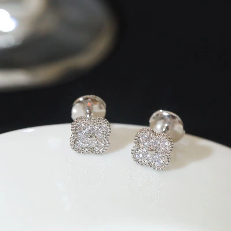 Cut-rate Vca Earrings