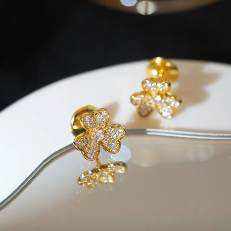 Reasonably priced Vca Earrings