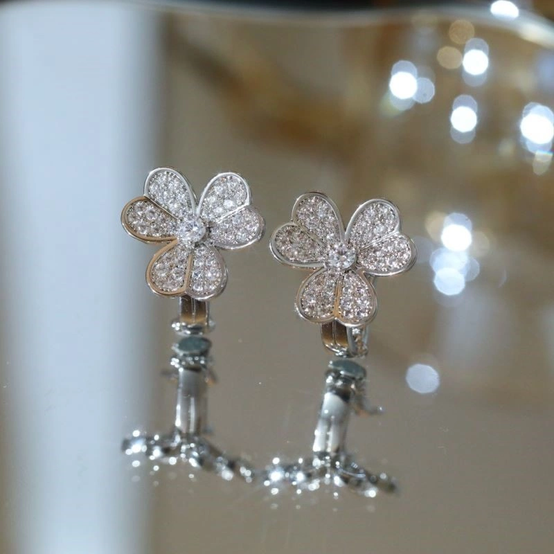 Low-cost Vca Earrings