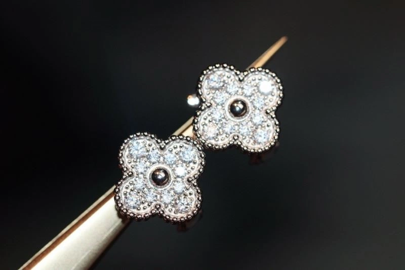 Vca Earrings