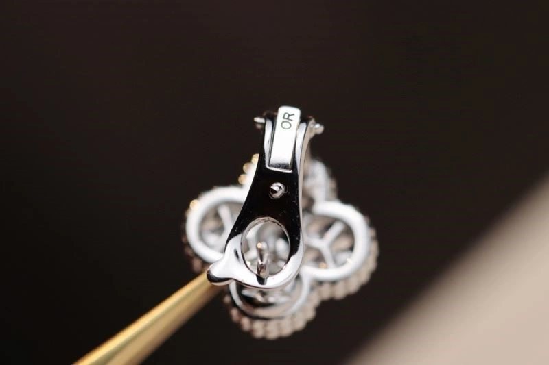 Vca Earrings