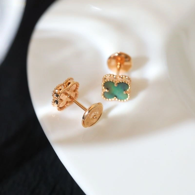 Real Vca Earrings