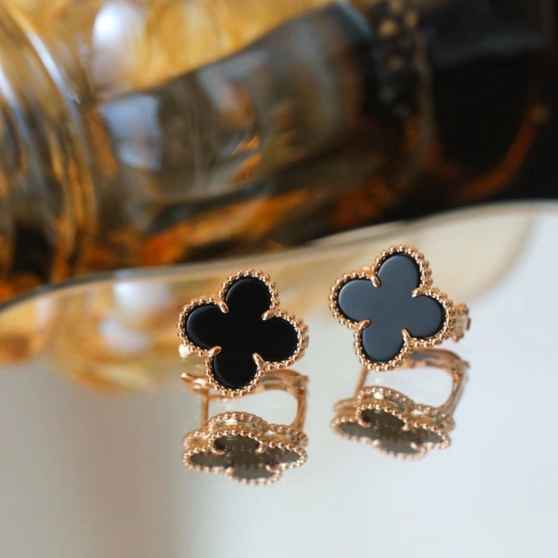 Cut-rate Vca Earrings