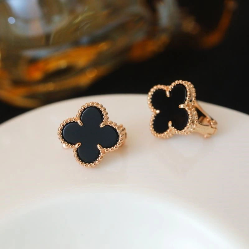 Cut-rate Vca Earrings