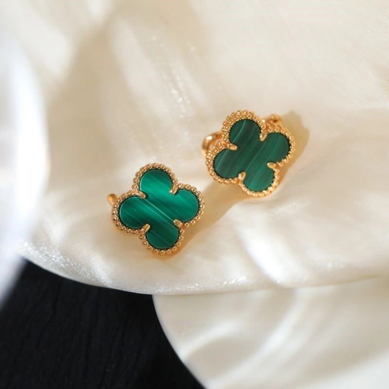 Inexpensive Vca Earrings