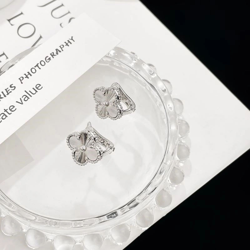 Top mirror Vca Earrings