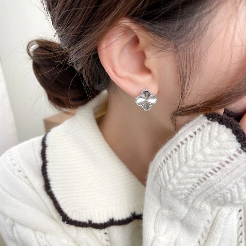 Top mirror Vca Earrings
