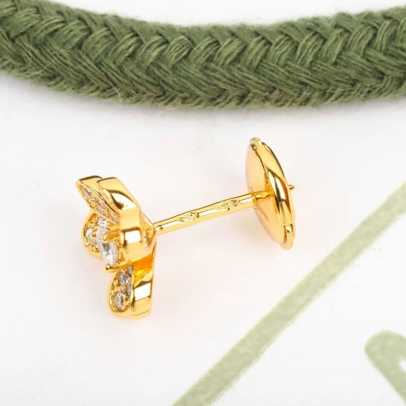 Brand-authenticated Vca Earrings
