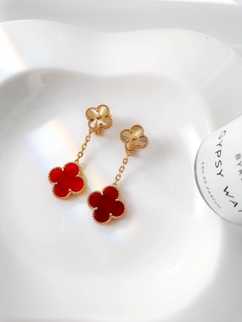 OEM Vca Earrings