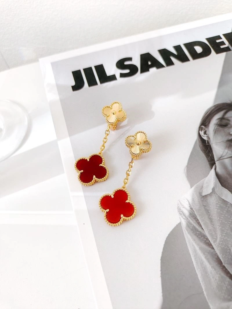 OEM Vca Earrings