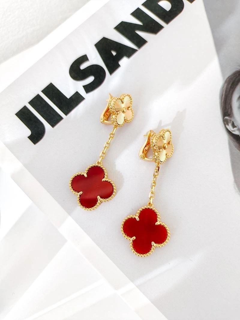 OEM Vca Earrings