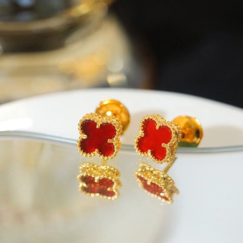 Indistinguishable Vca Earrings
