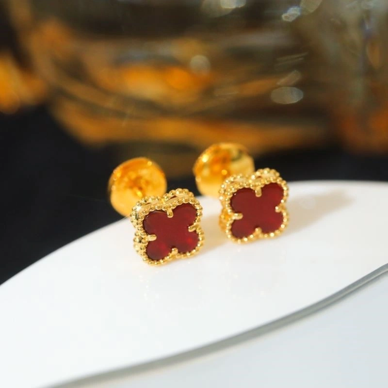 Indistinguishable Vca Earrings