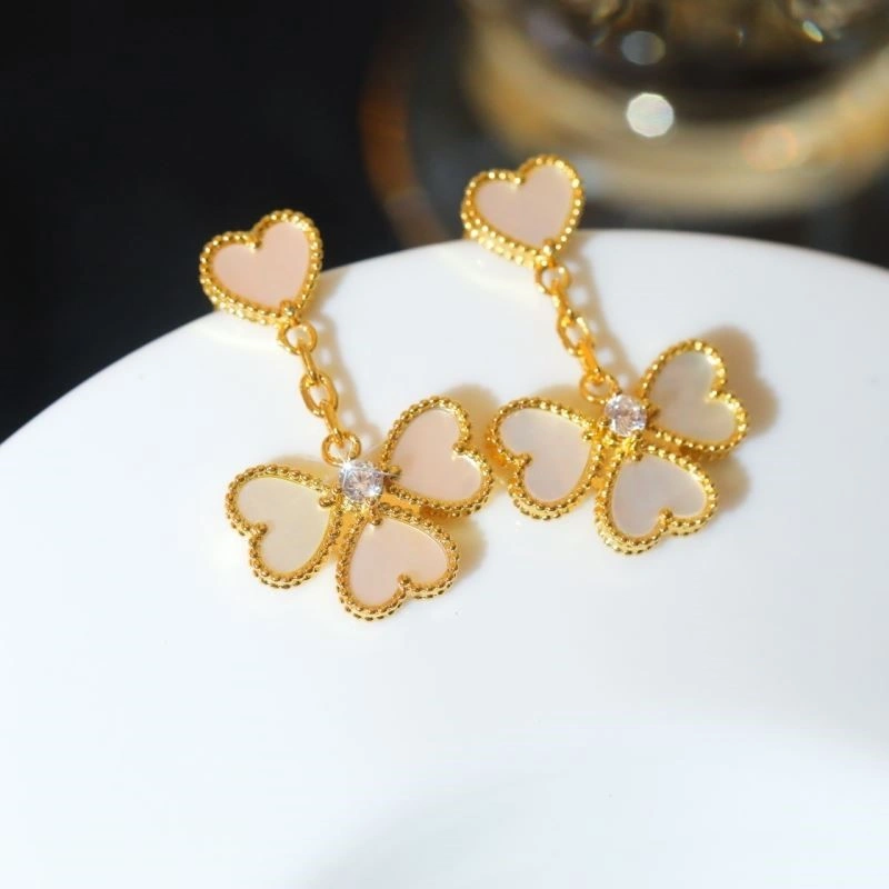 Brand-authenticated Vca Earrings