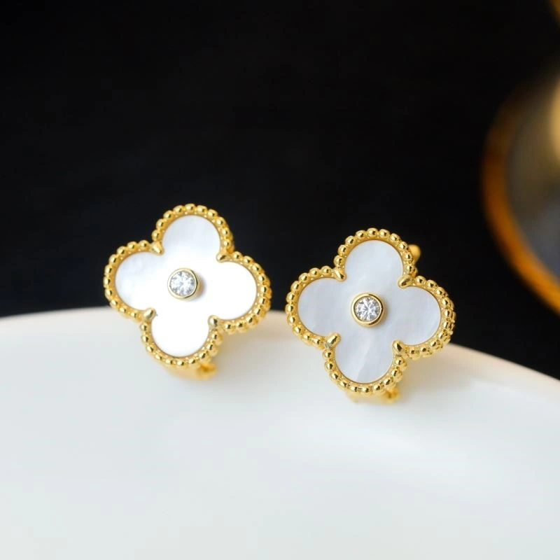 Discounted Vca Earrings