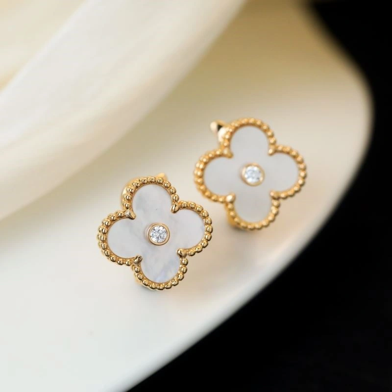 Discounted Vca Earrings
