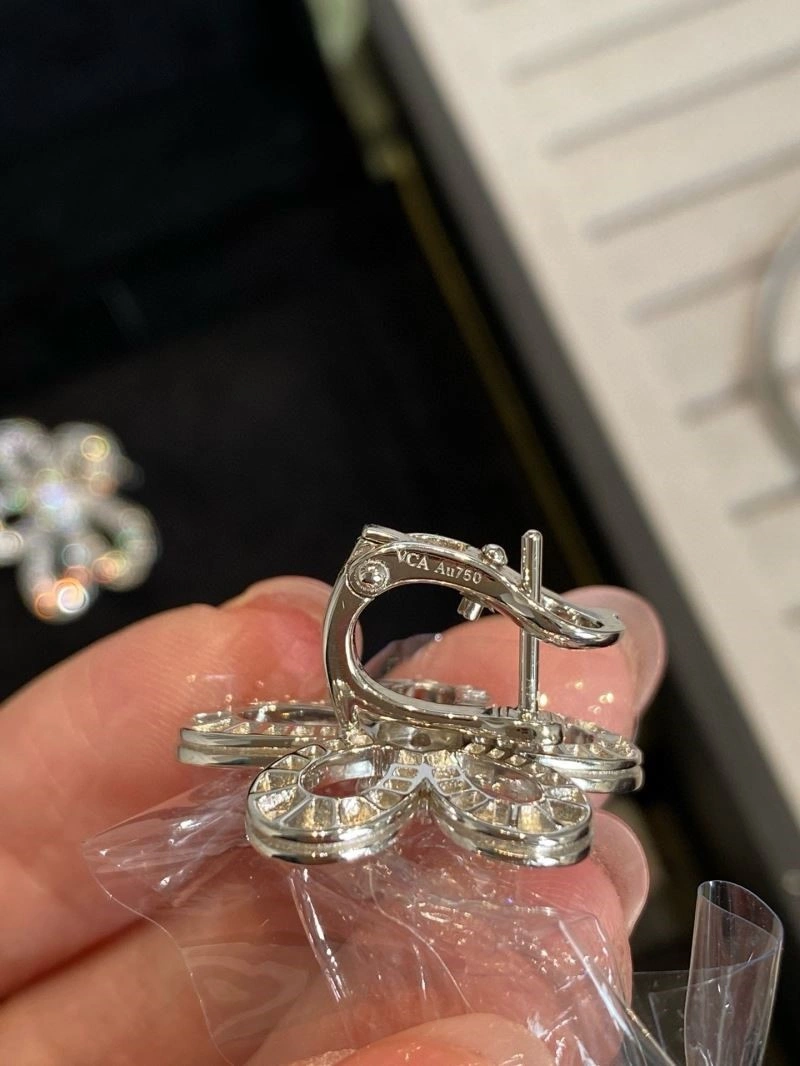Vca Earrings