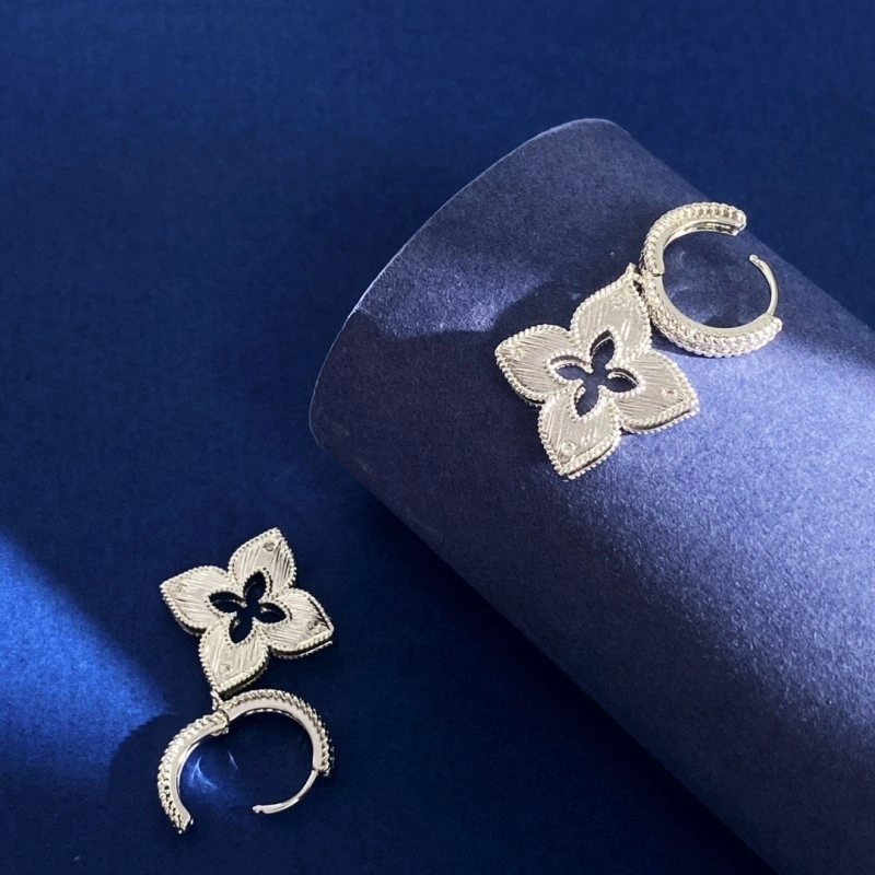 Precise copy Vca Earrings