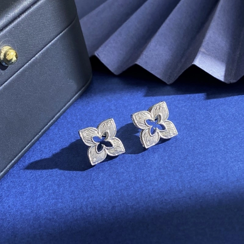 Vca Earrings
