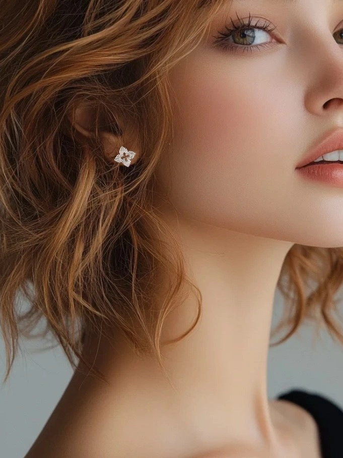 Brand-authenticated Vca Earrings
